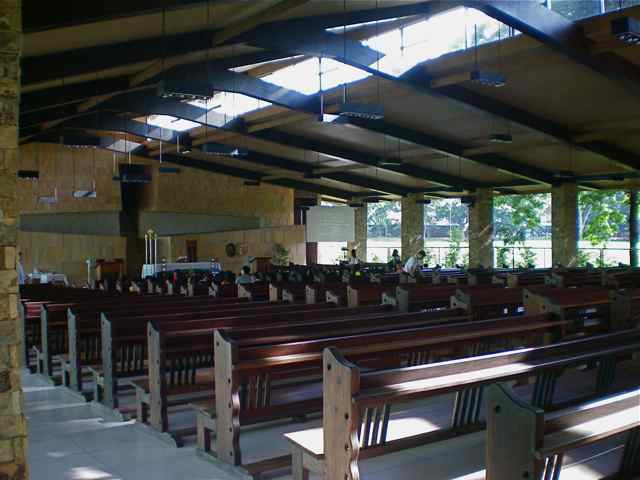 1784: Around Lipa: the de la Salle Chapel