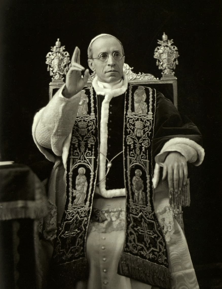 et nunc: Papst Pius XII. eher Heilig!