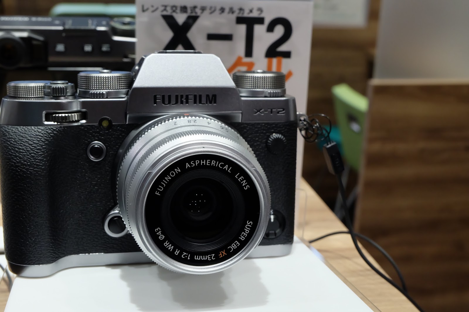 X-T2グラファイトシルバーエディション実機を触りに行ってきました！ | Peach Breeze