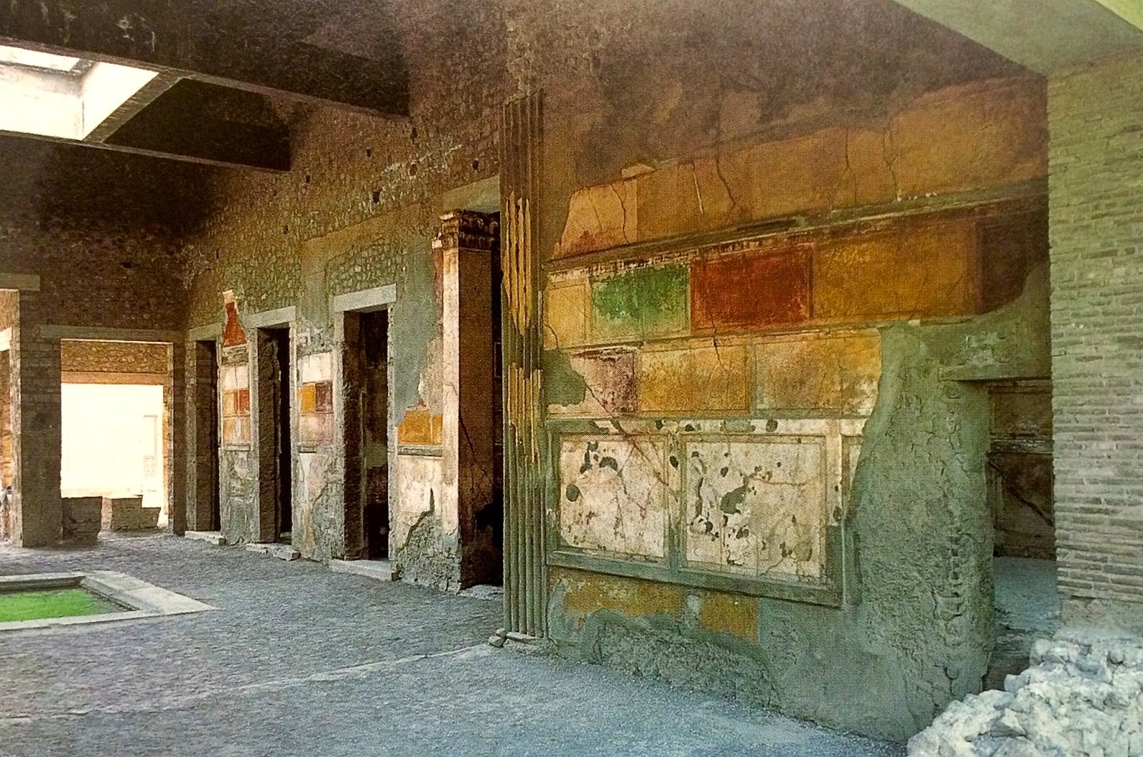 Roman Domus Decor: The Second Pompeian Style 90 B.C.