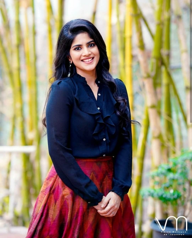 Megha Akash Latest Stills - Latest Movie Updates, Movie Promotions ...