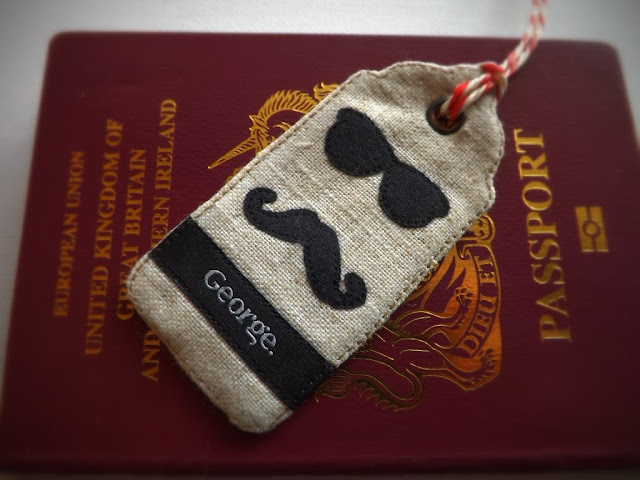 SewforSoul: Appliqued Fabric Tag Tutorial