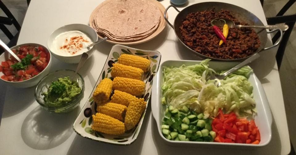 Rikke i køkkenet: Mexicanske pandekager med chili con carne