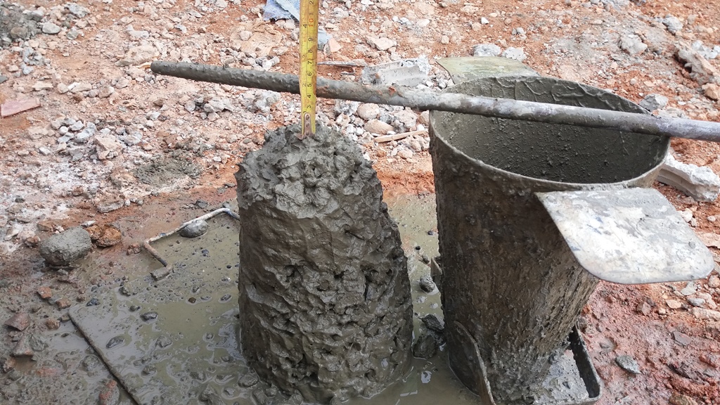 Civil Engineer: Tes Slump Pada Beton