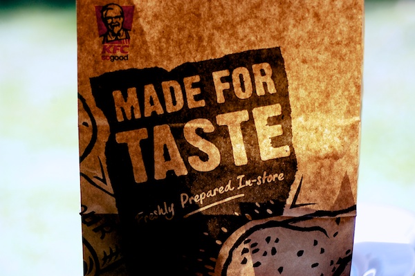 澳洲 肯德基 雙層炸雞排堡 Zinger Stacker