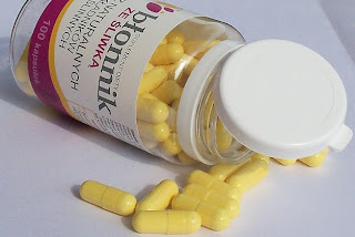 Wszystko o pielęgnacji: Błonnik oraz tabletki z witaminą C od Biogened