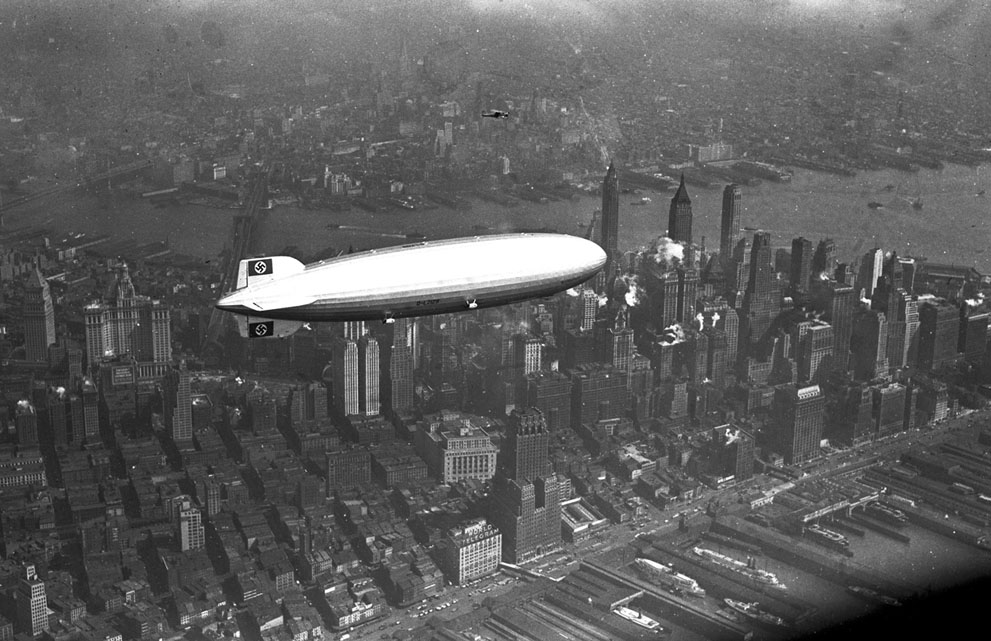 Historic Photos Taken Before, During, and After the Hindenburg Disaster ...
