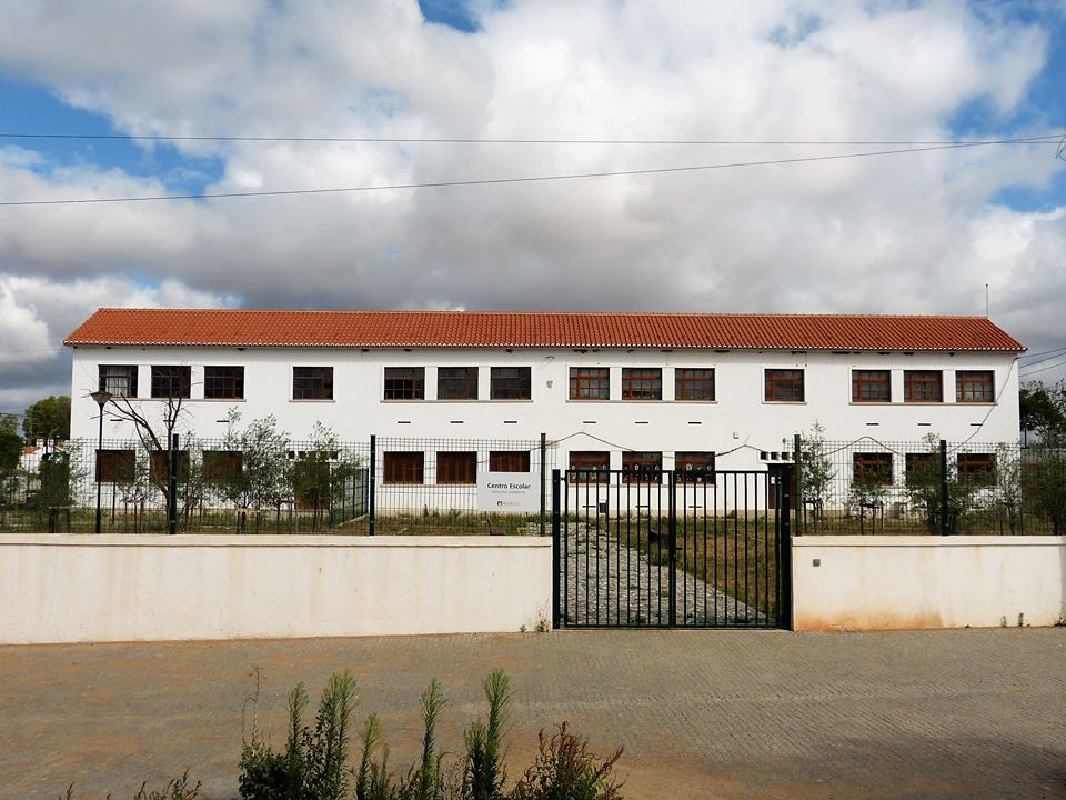 As nossas Escolas Primárias: Escola Primária de Mina de São Domingos
