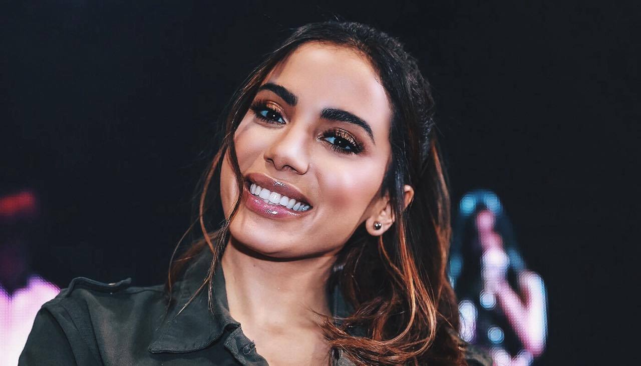 Anitta the queen of Brazil - Meu Mundo Minhas Regras