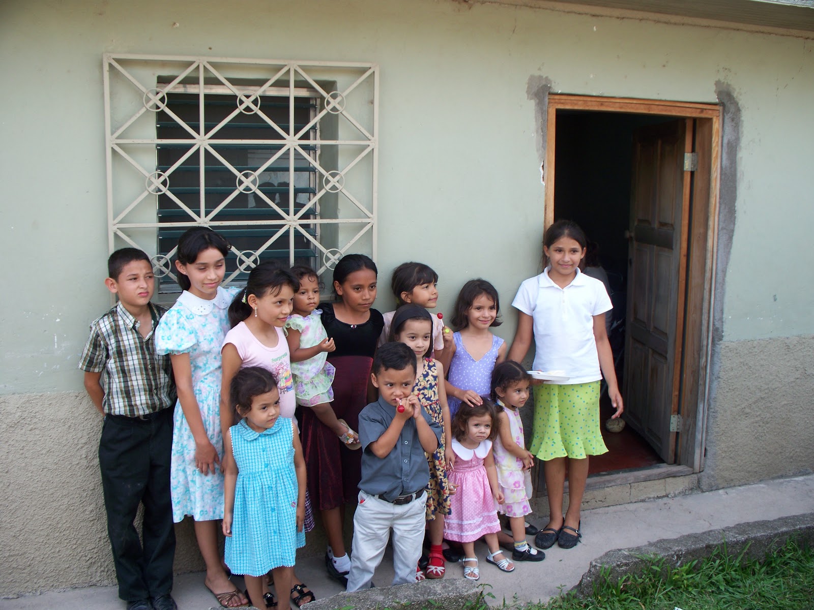 Aaron and Bry's Adventures: Dedication of our Kingdom Hall in Taulabe
