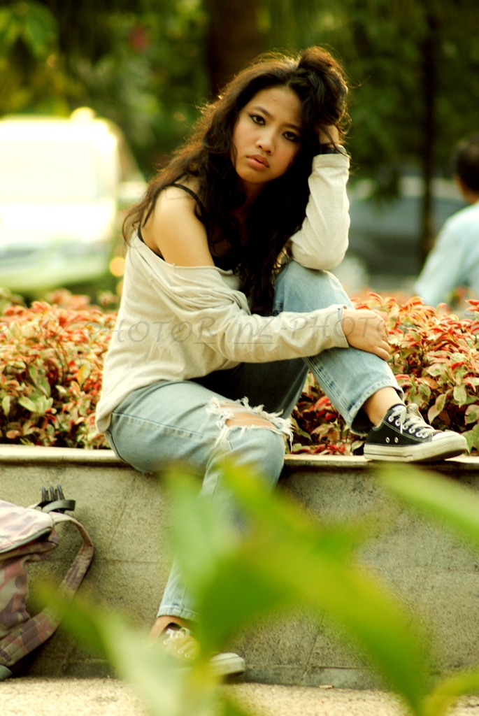 Red In Frame: Tiara become crazy