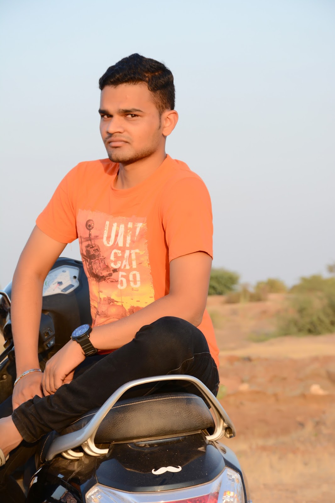 Dhaval Bhuva: December 2016