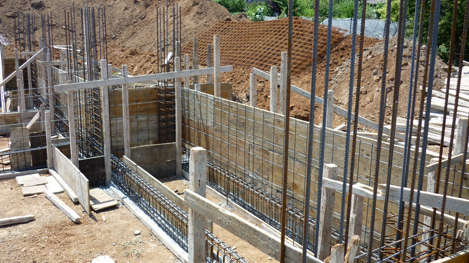 ΕΡΓΑΣΙΕΣ ΣΙΔΗΡΟΥ ΜΠΕΤΟΝ - KAΤΑΣΚΕΥΗ -ΤΟΠΟΘΕΤΗΣΗ