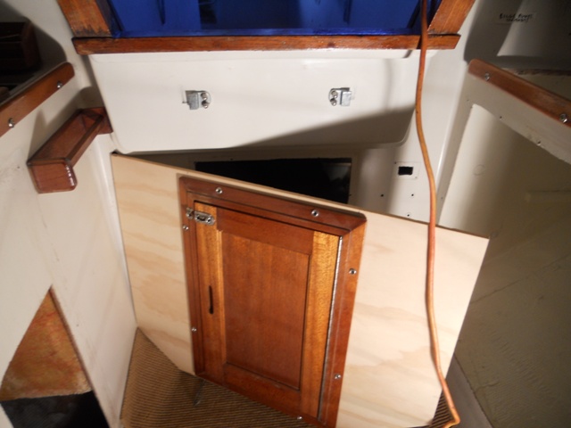 Ericson 25, Oystercatcher: Lazarette Modifications, Part 2: New Hatches