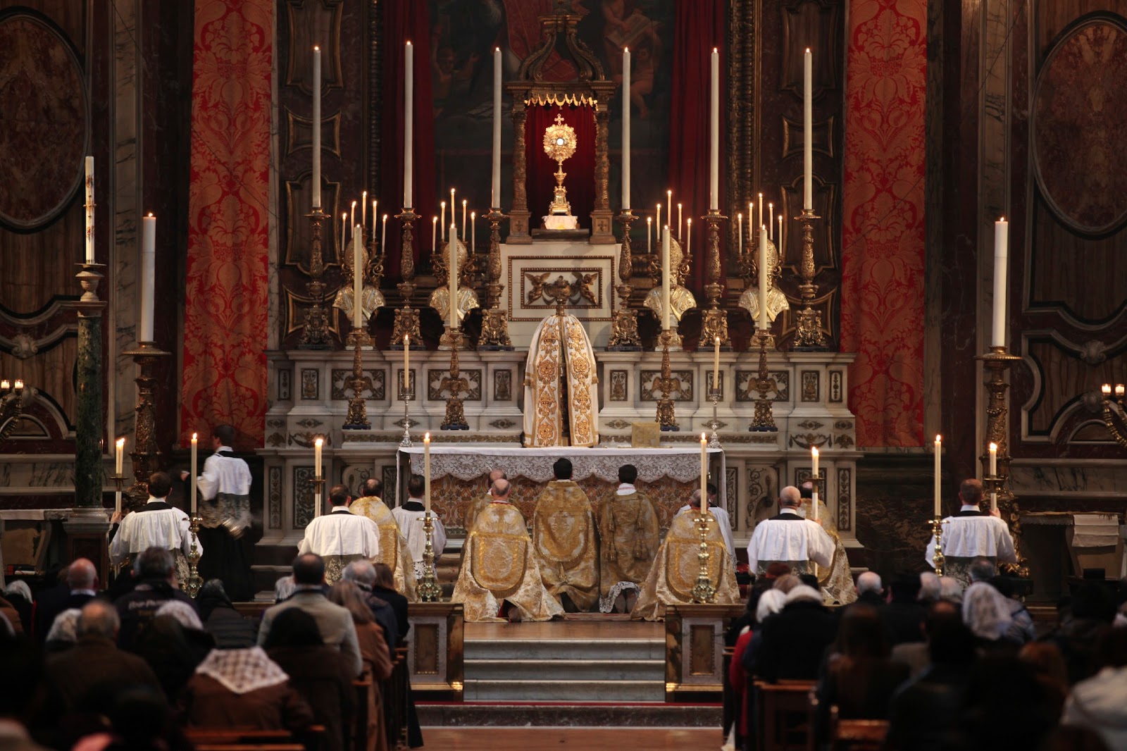 Solemn Vespers of Easter, London Oratory | Catholic News Live