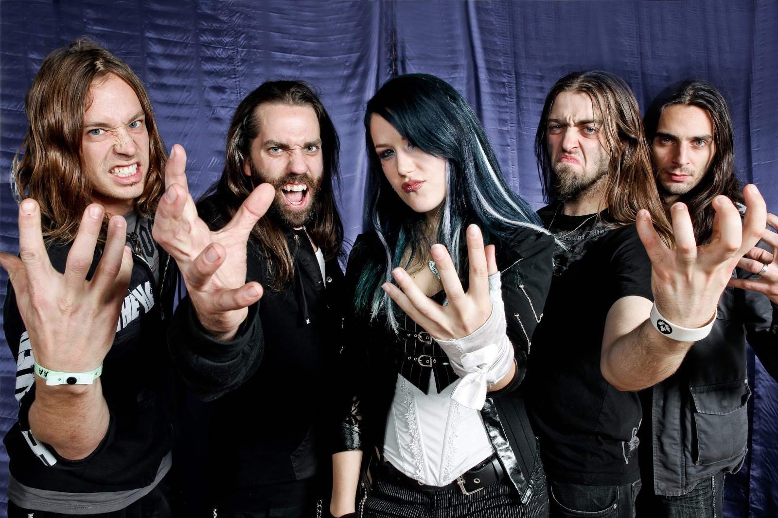 The Agonist: Entrevista com a banda - All That Metal