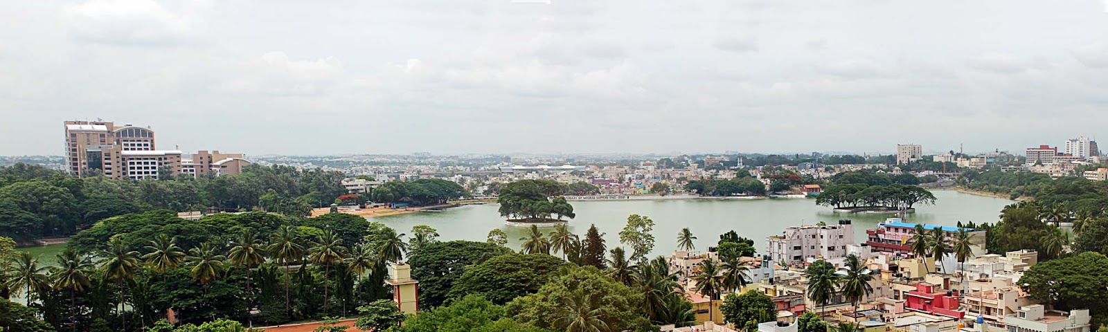 Stock Pictures: Halasuru or Ulsoor Lake in Bangalore