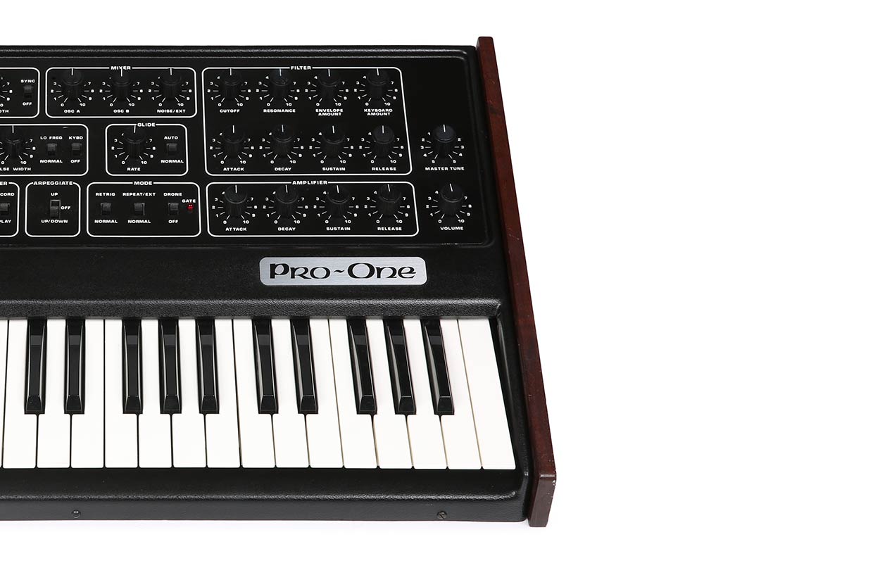 MATRIXSYNTH: Sequential Circuits Pro One Analog Synth SN 1935