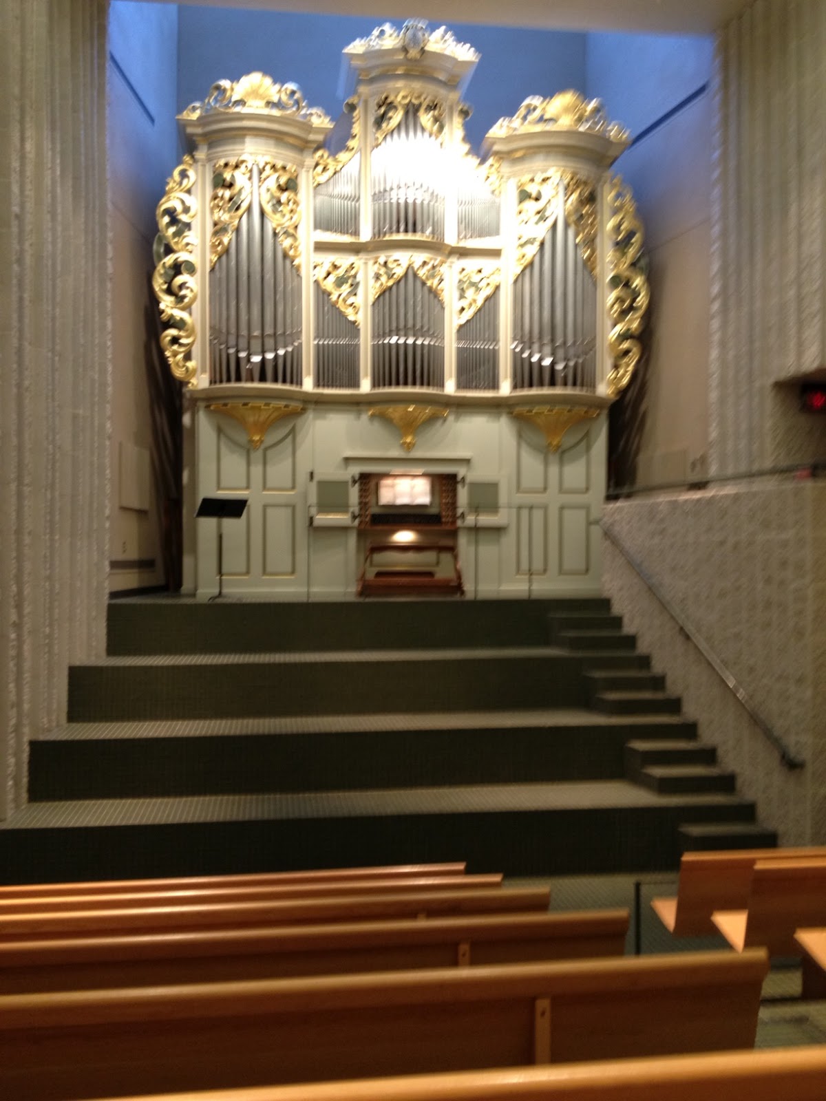 Organist Heidi: June 2012