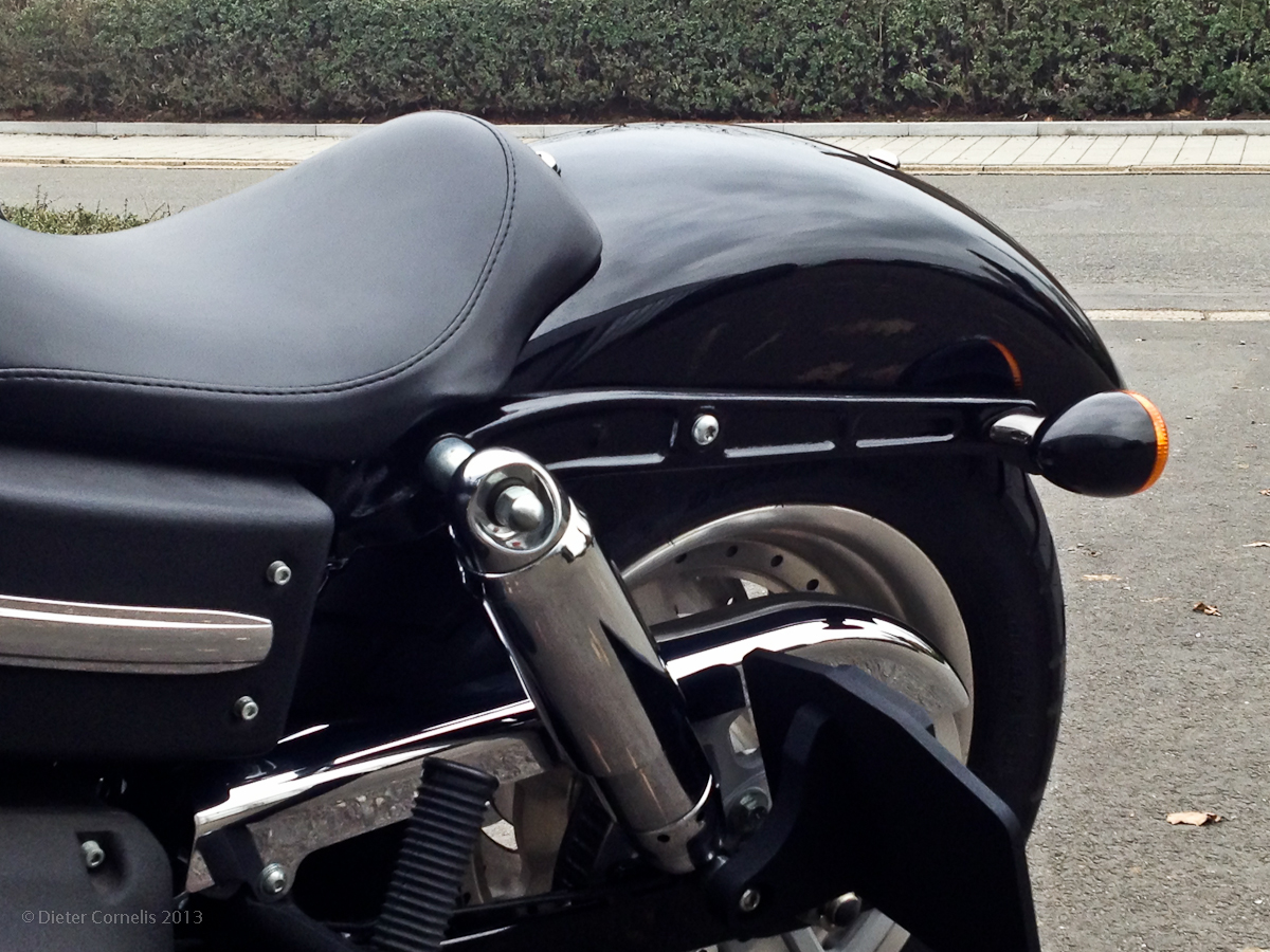 Exclusive Motorbikes: Fatbob rear fender conversion