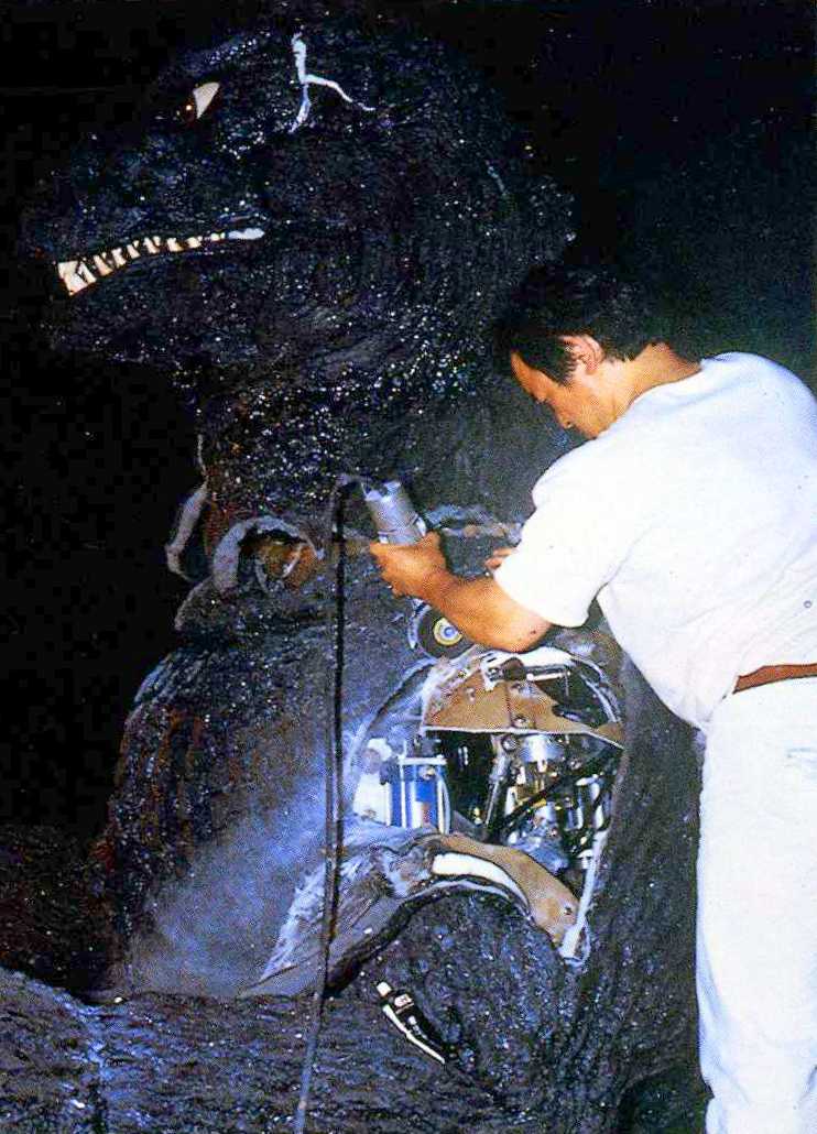 Spooktacular...History of Horror Hosts: Throwback Thursday clip and ...