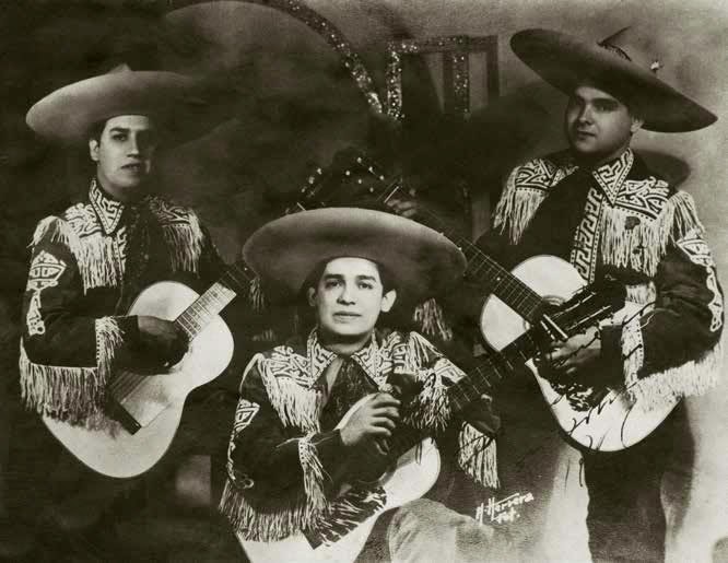 Transeúnte solitario: Presentan reedición corregida y aumentada del ...