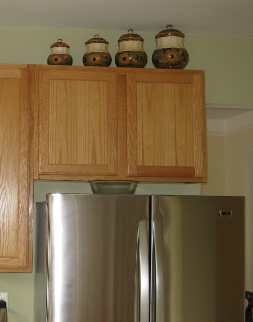 Building the Refrigerator Enclosure - Remodelando la Casa