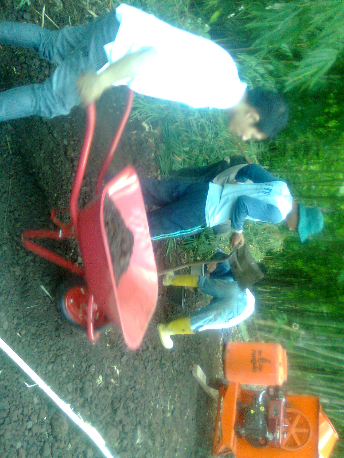 p2mtiga: Kegiatan Kerja Bakti di Desa Ciela Kecamatan Bayongbong ...