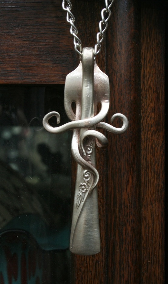 17 Silverware Crafts Ideas