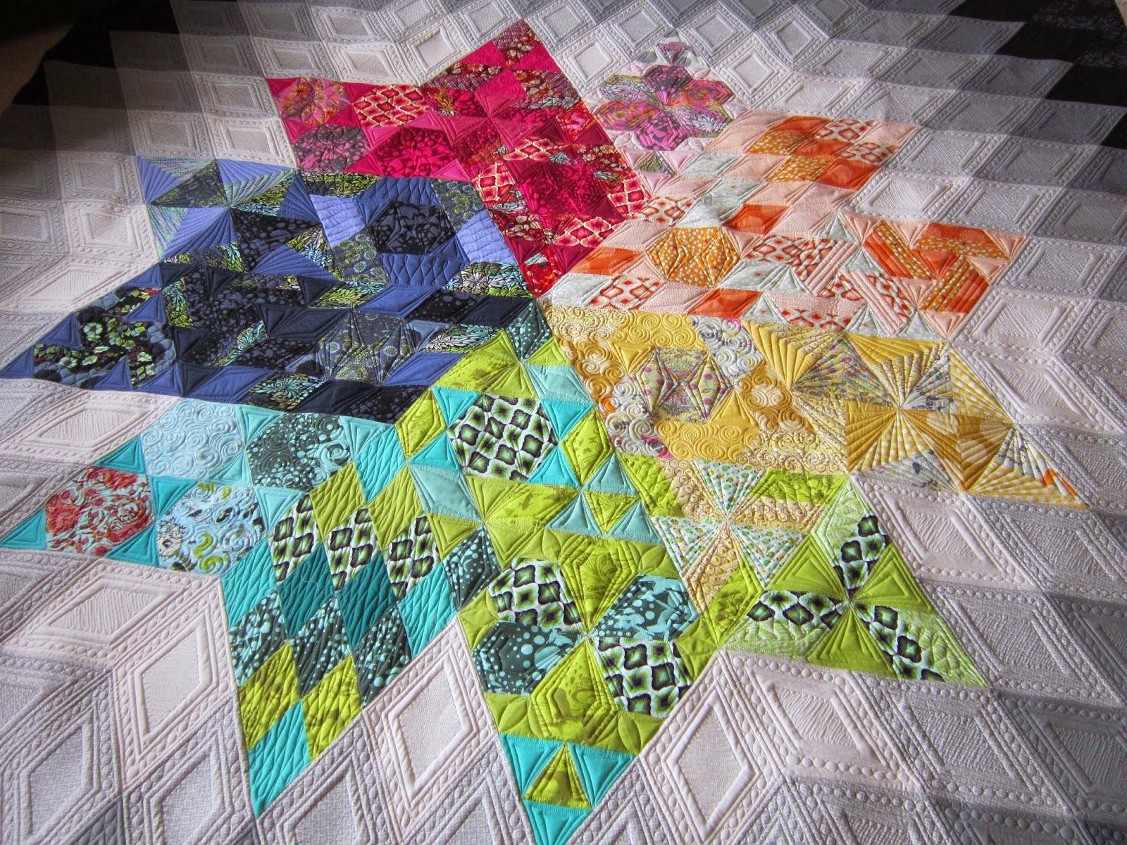 Quilting Is My Bliss: Gravity Quilt - One of My Own