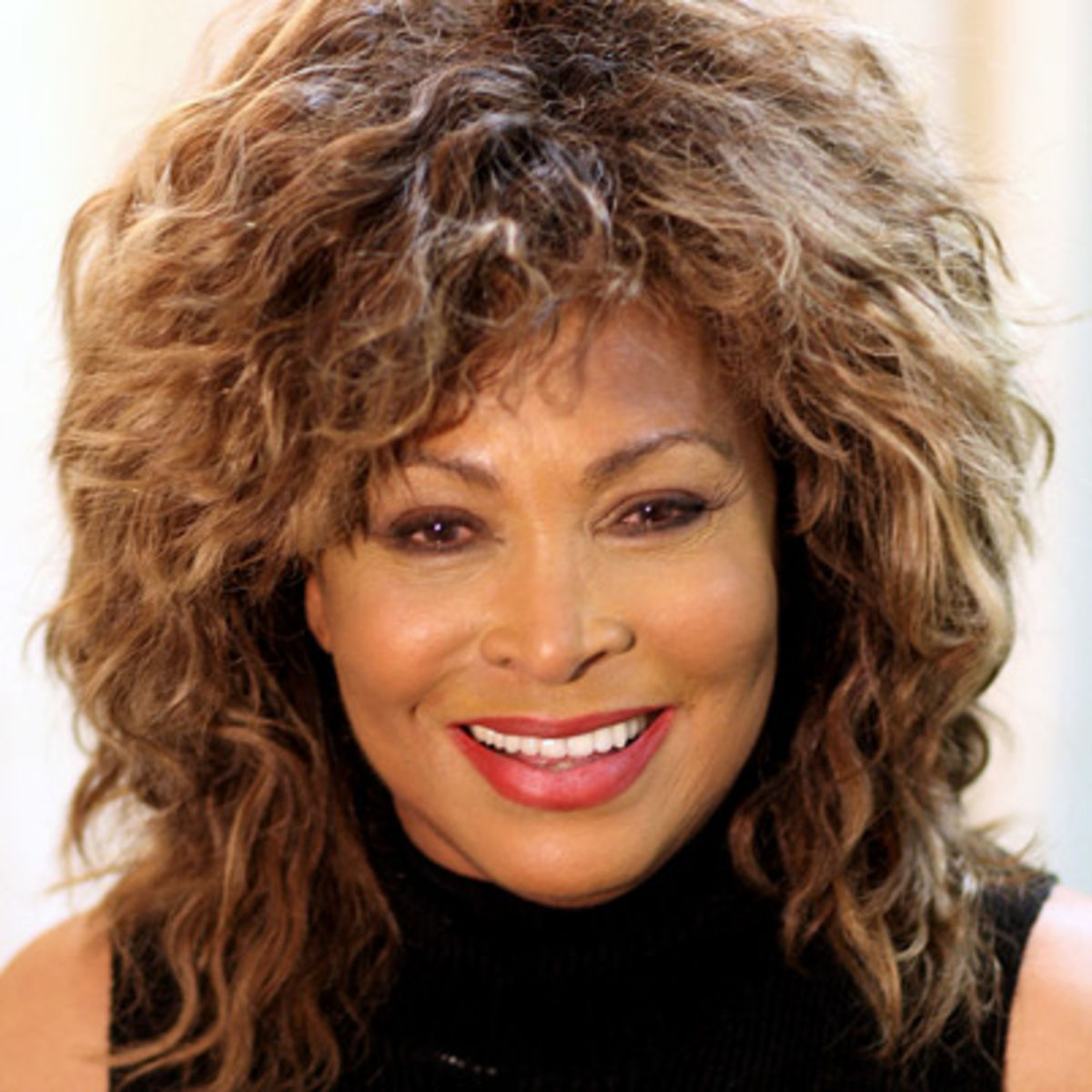 ArtecomPontoVocê: ATUALIZADO!!! TINA TURNER AOS 76 ANOS, VOZ ...