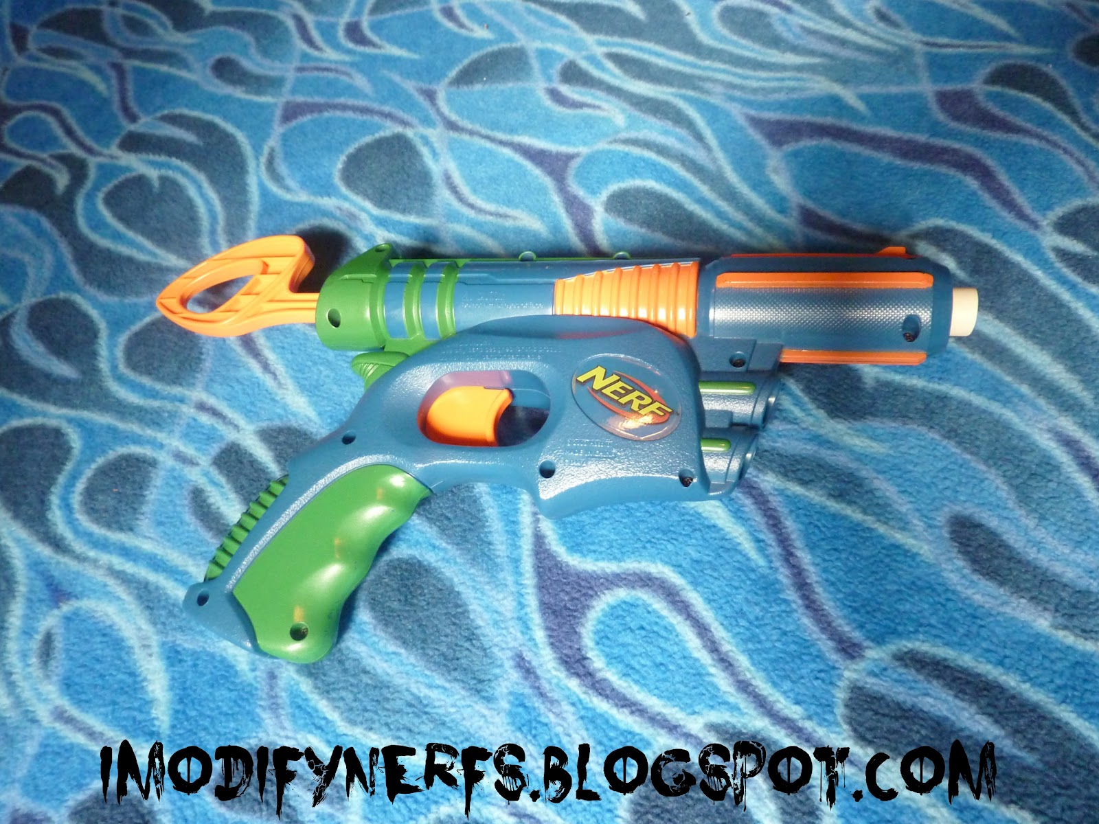 iModifyNerfs: Buzz Bee Double Shot + Tech Target!