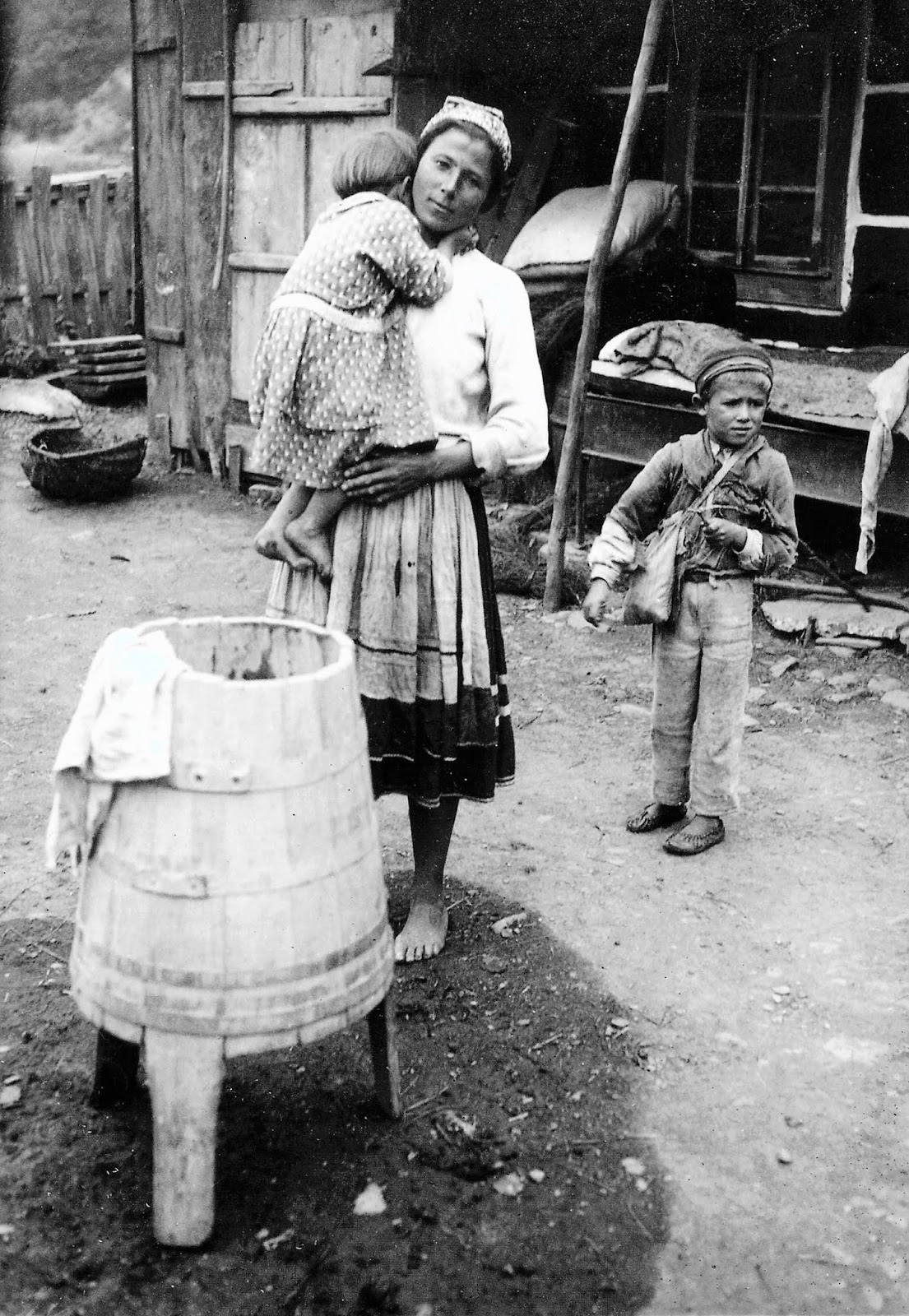 FolkCostume&Embroidery: Overview of the Costumes of the Lemkos / Rusyns ...