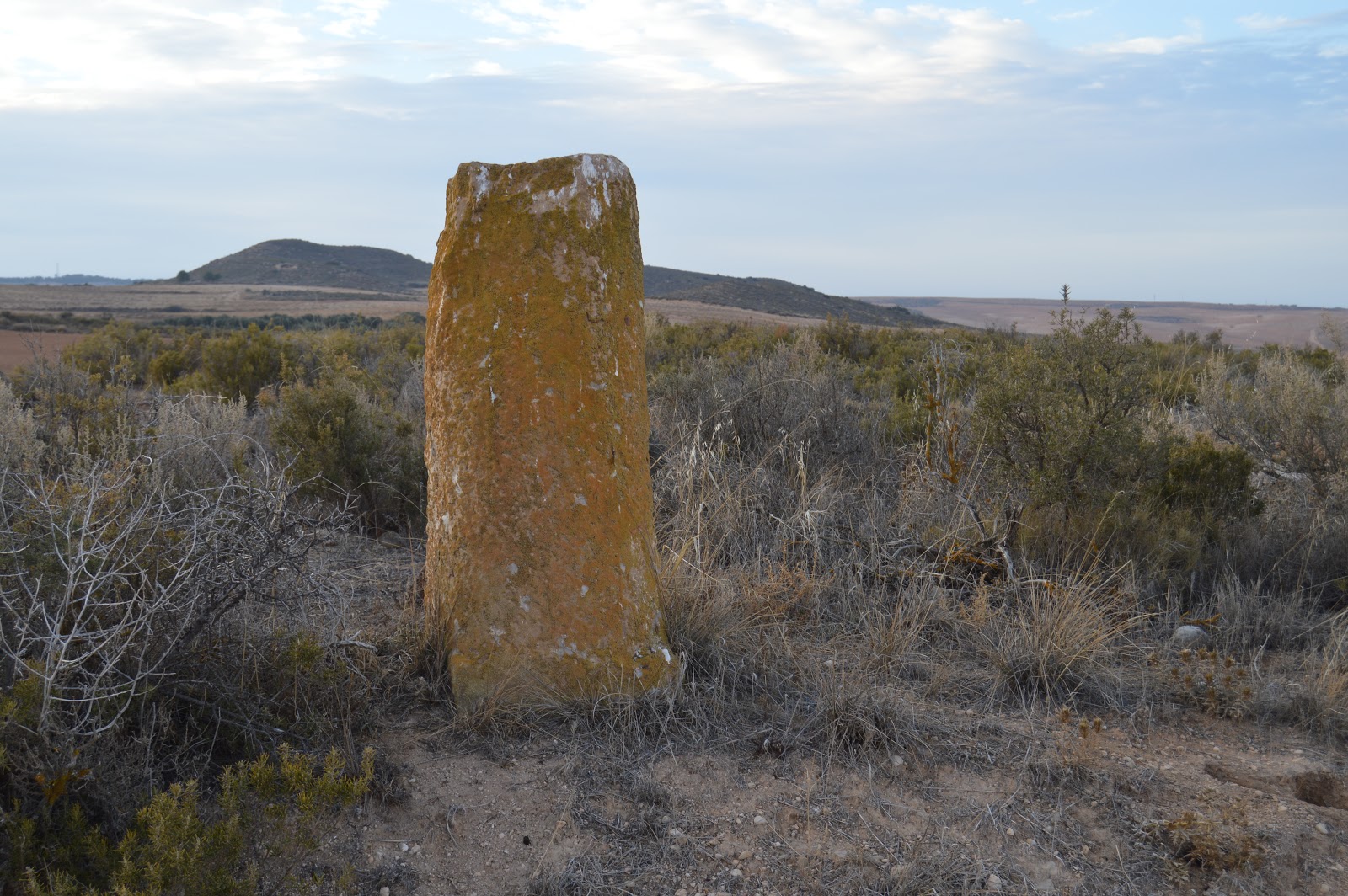 eshijar : MONOGRAFICO DEL DOMINGO : Los mojones en el monte