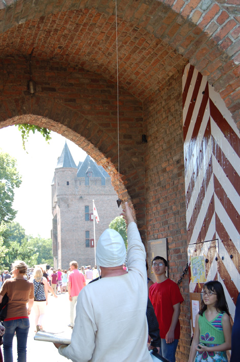 St. Thomas guild - medieval woodworking, furniture and other crafts ...