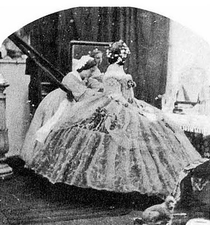 Civil War Quilts: The Cage Crinoline