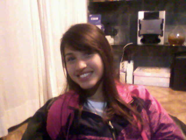 ii Bueh!!: Jabrina JULIAN SERRANO SABRINA ROOS