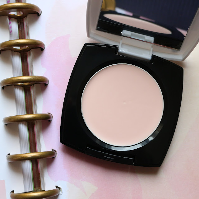 Avon Mark Smoothing Matte Primer | MaquiLab