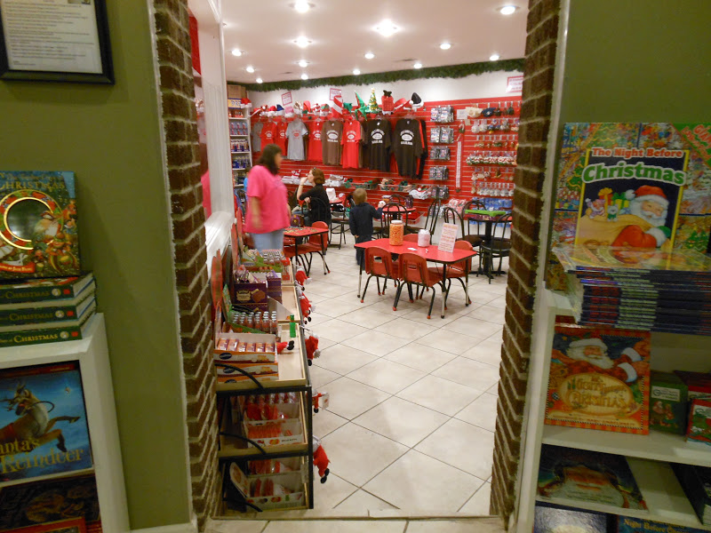 Kentucky Travels: Santa's Candy Castle- Santa Claus Indiana