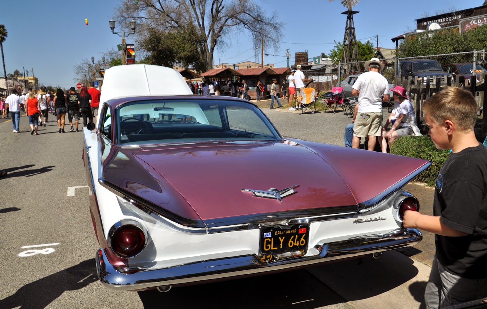 Just A Car Guy: I came across this Buick at the Temecula Rod Run, it's ...