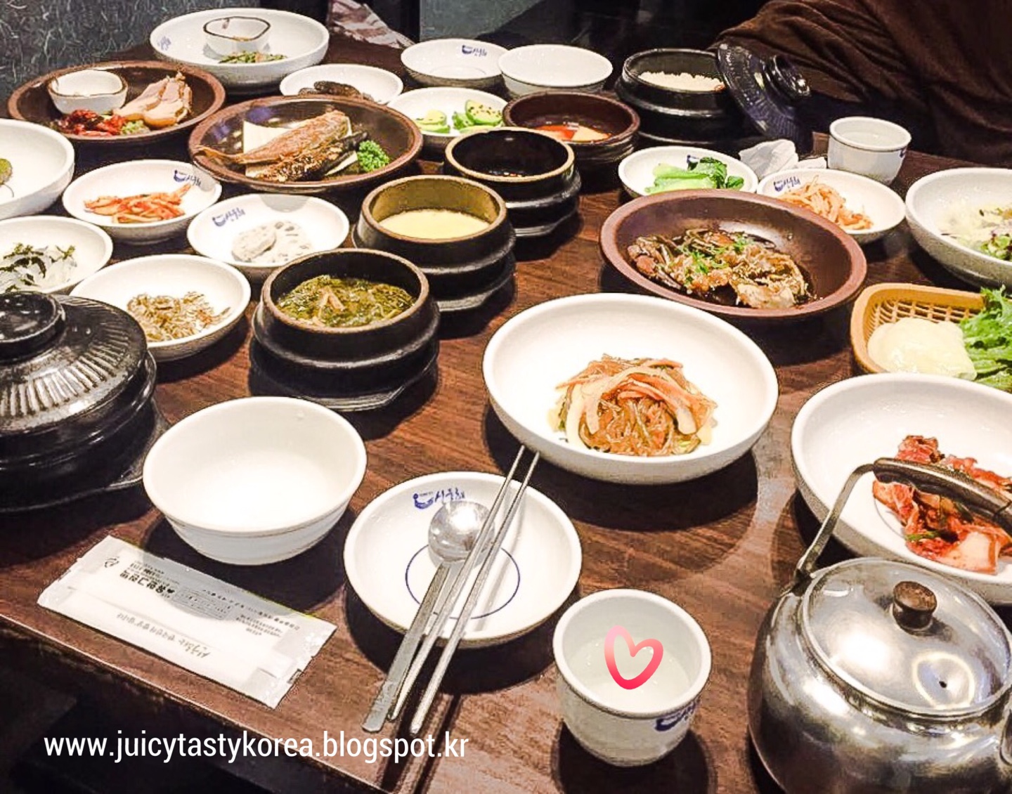 Juicy.Tasty.Korea: [EAT_TRADITIONAL] 5.Hanjeongsik_Korean Table d'hote_한정식