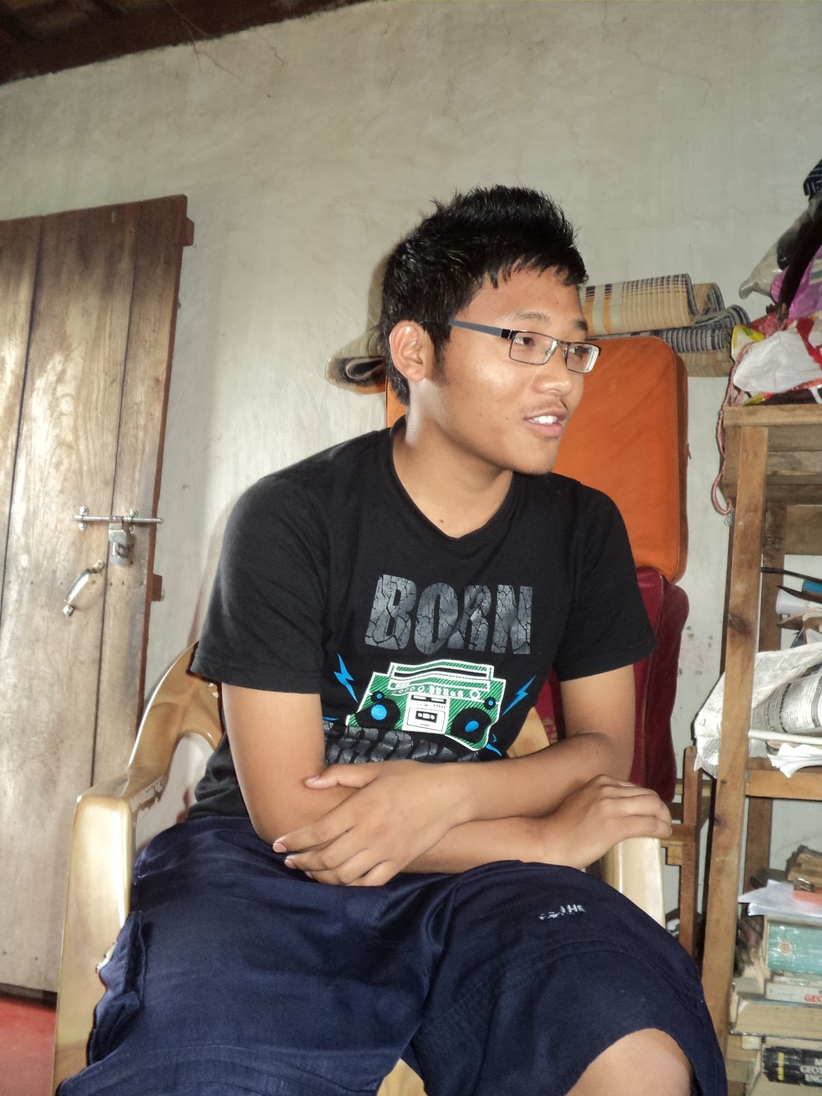 Hou Ran Online : Your Voice ,Your Platform: Hou Ran Online : April-May ...