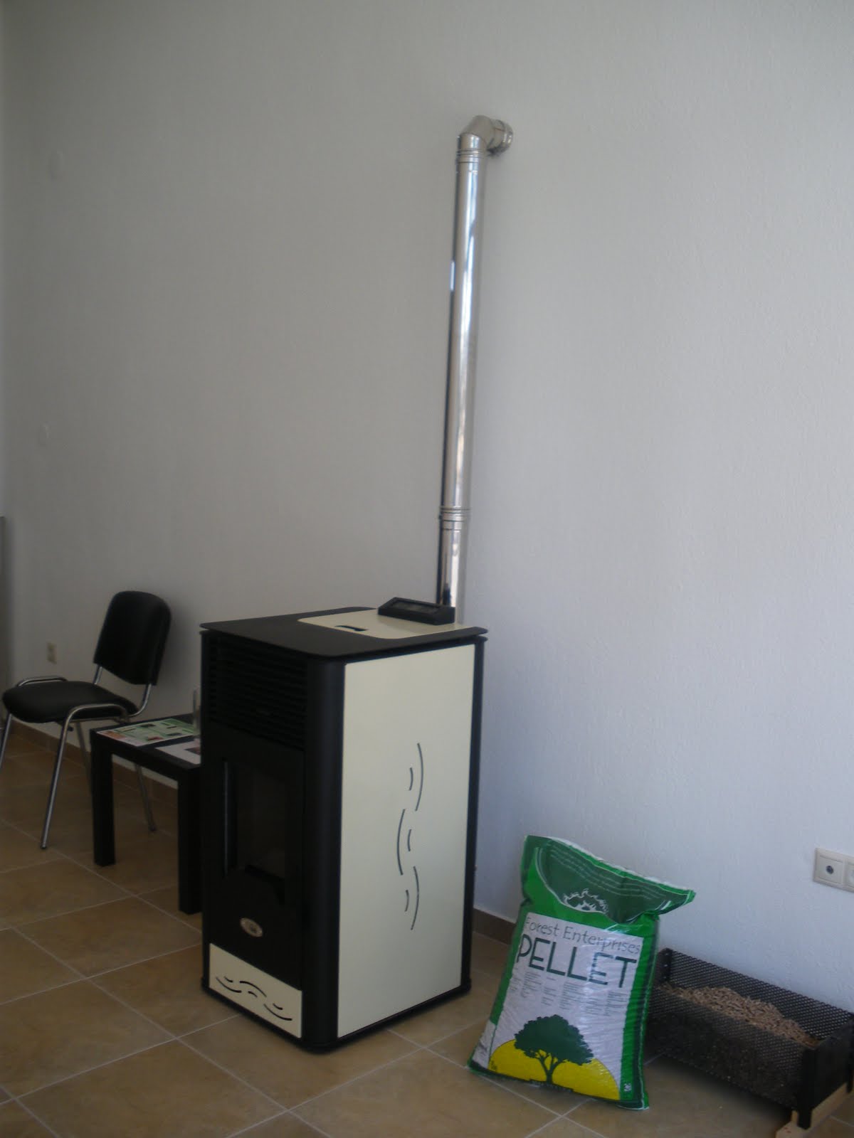 *kousasestate*: ΑΕΡΟΘΕΡΜΕΣ ΣΟΜΠΕΣ PELLET