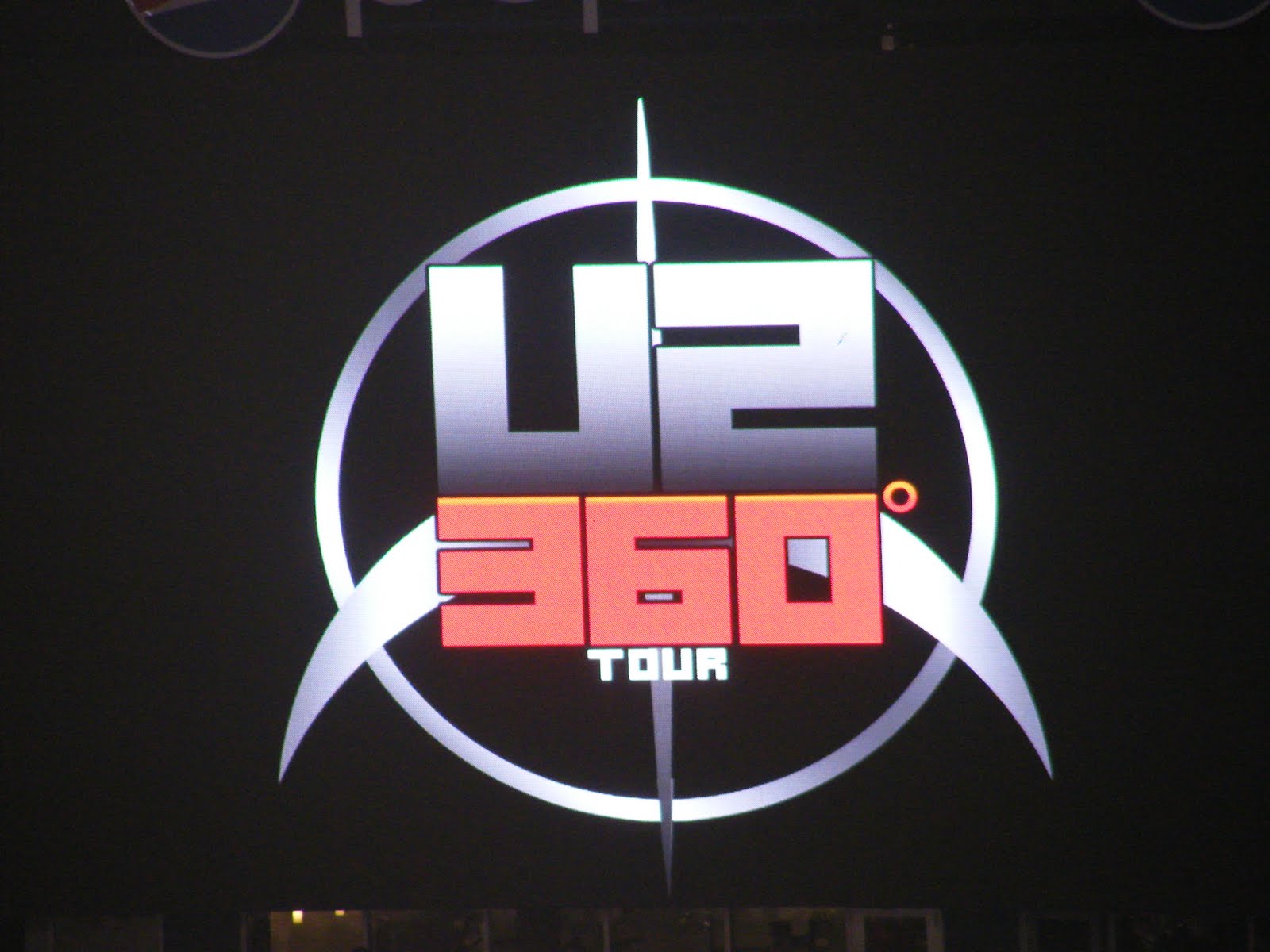 Things that make me happy: Things that make me happy... U2 360