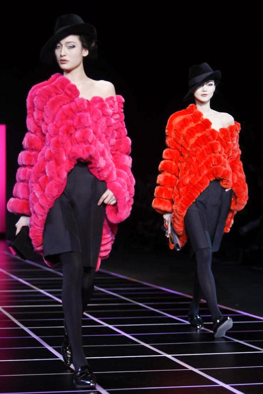 Runway : Giorgio Armani Milan Fashion Week Fall/Winter 2012-2013 Women ...