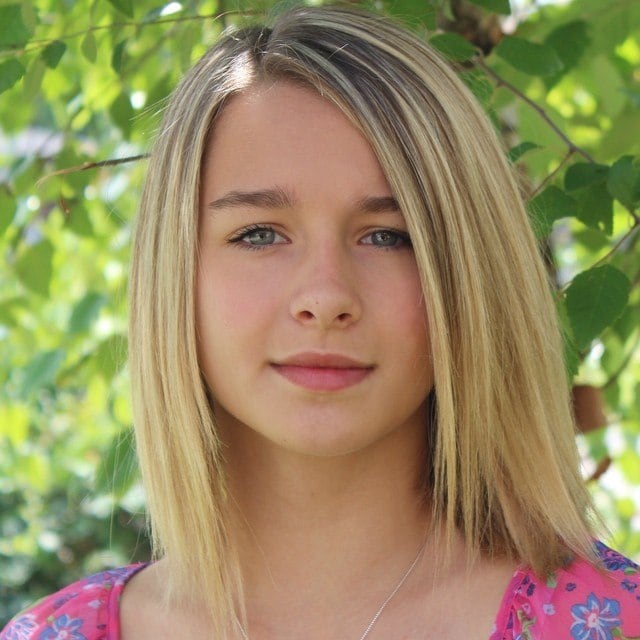 BoyRoyRose: ERIN PITT