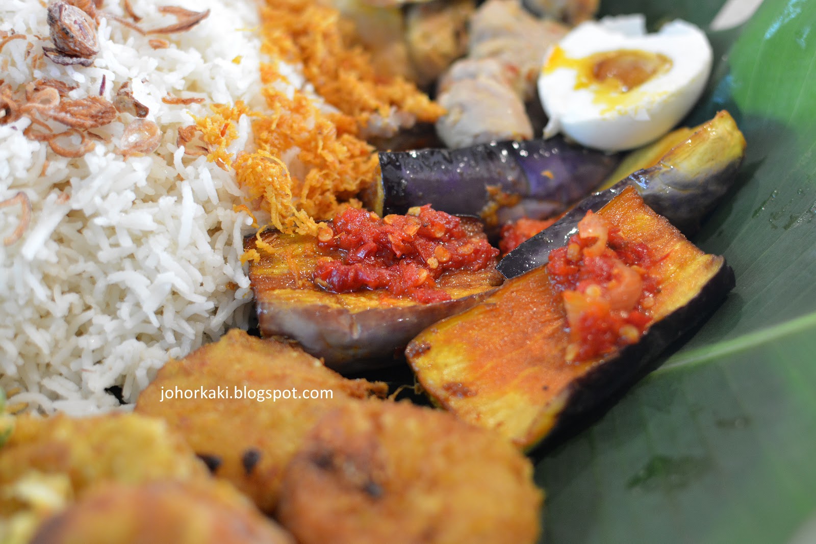 Nasi Ambeng in Singapore at Bedok Enak Stall |Tony Johor Kaki Travels ...