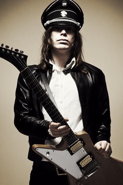 Zona Rock Dan Metal : NICKE ANDERSSON