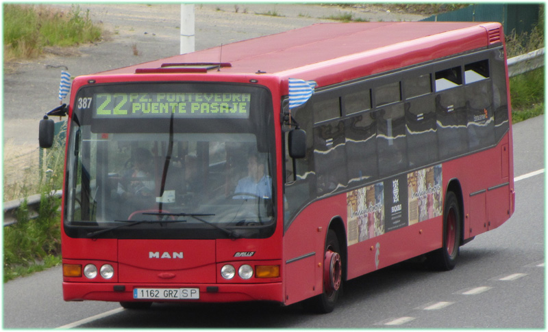 De Primera! El recorrido del Bus del Deportivo de La Coruña hacia ...