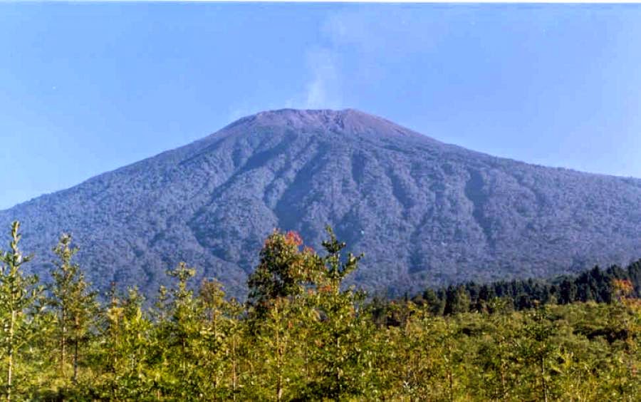 THE LEGEND OF MOUNT SLAMET
